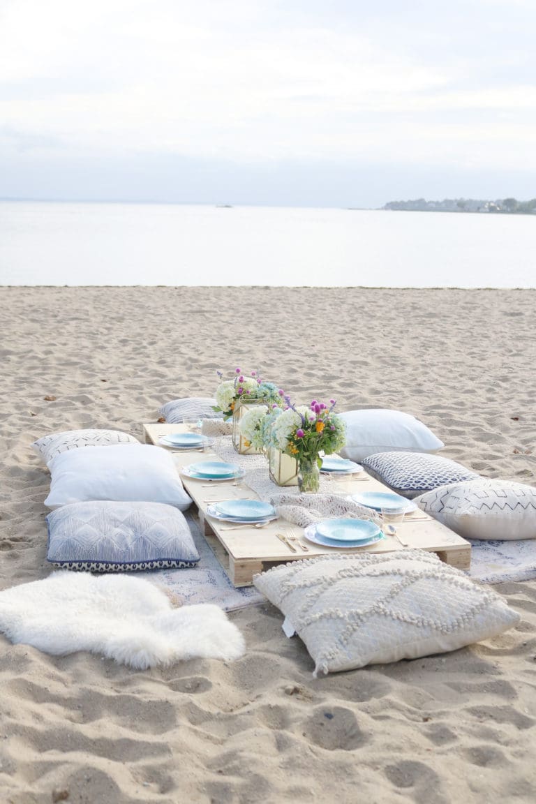 Birthday Beach Dinner - Darling Darleen | A Lifestyle Design Blog