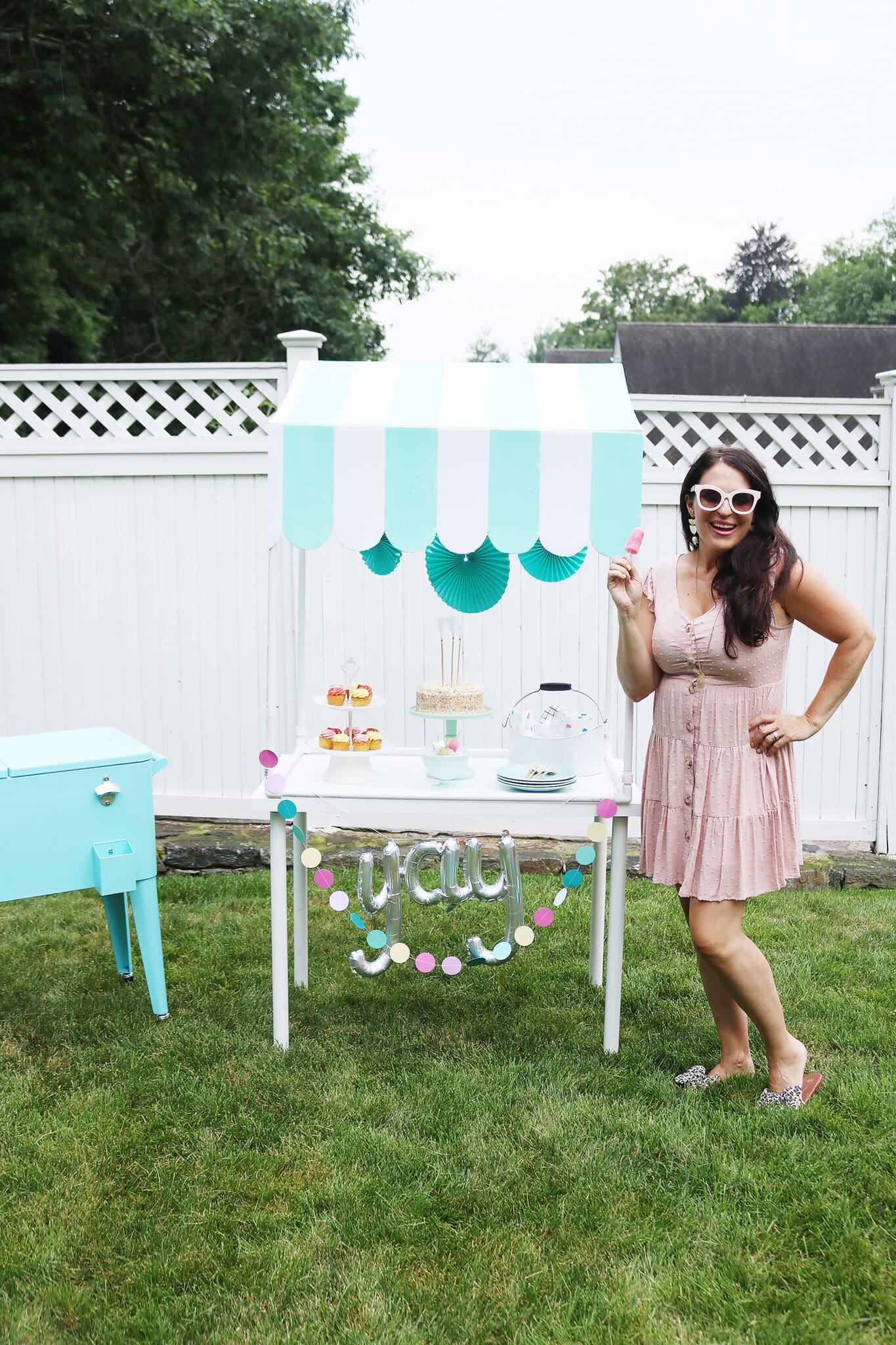 DIY Scallop Table Top Canopy - Darling Darleen | A Lifestyle Design Blog
