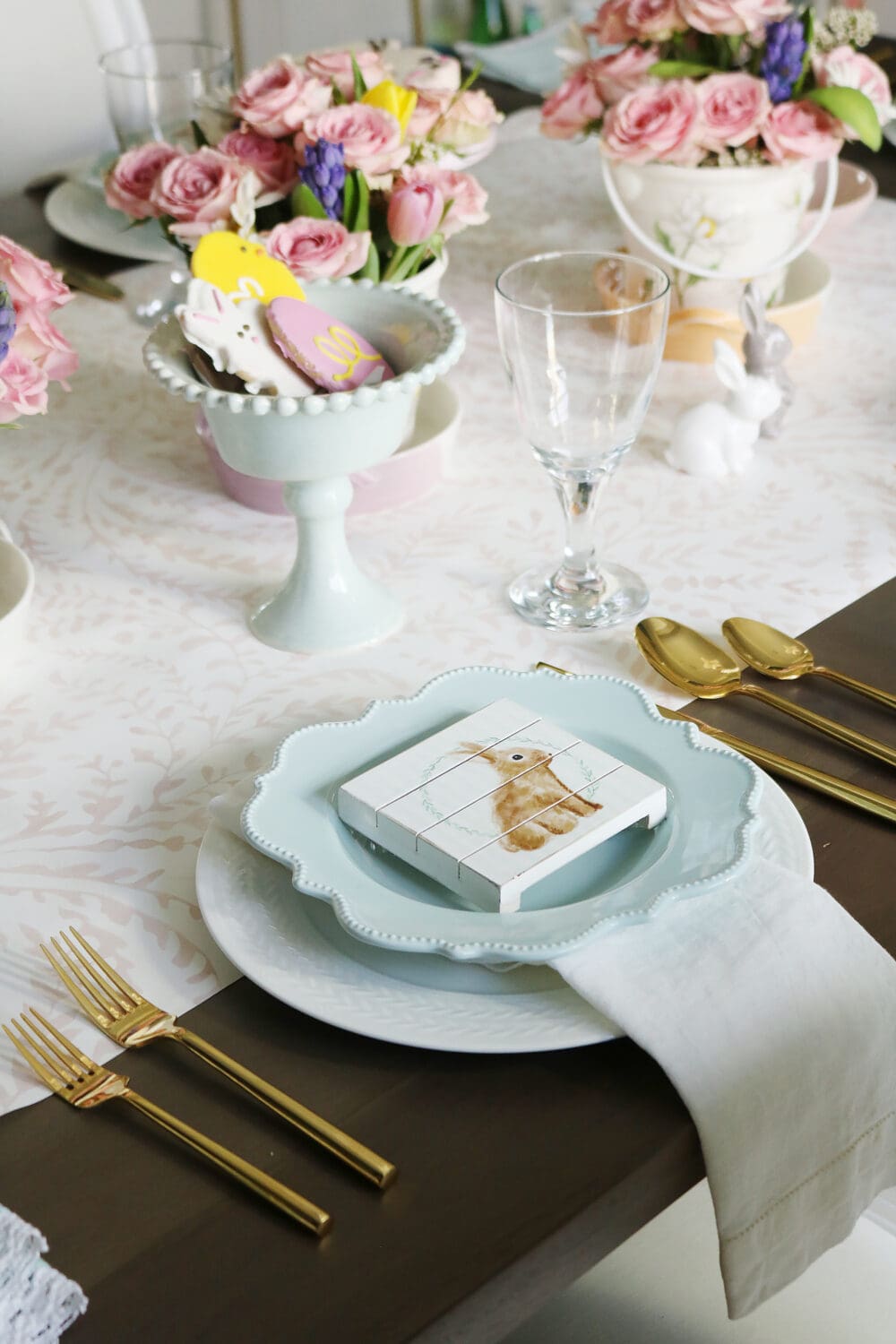 Spring Easter Table - Darling Darleen | A Lifestyle Design Blog