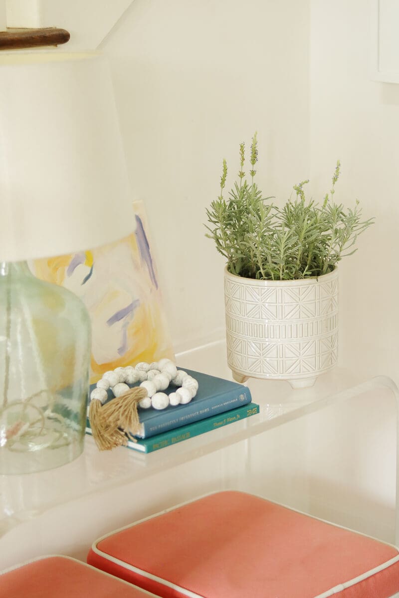 Indoor Styling with Spring Flowers - Darling Darleen | A Lifestyle ...